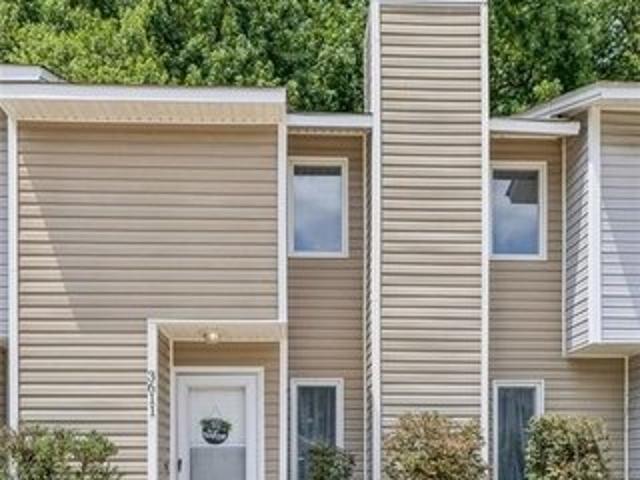 3611 Radford Cir, Chesapeake, VA 23321