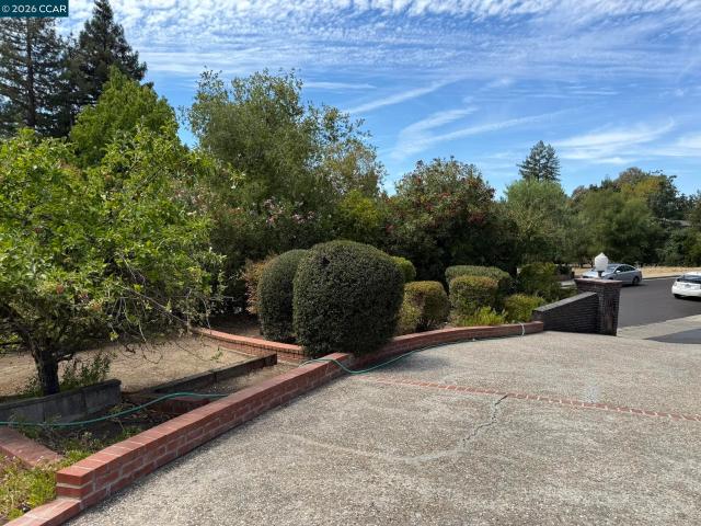 3611 Vista Charonoaks