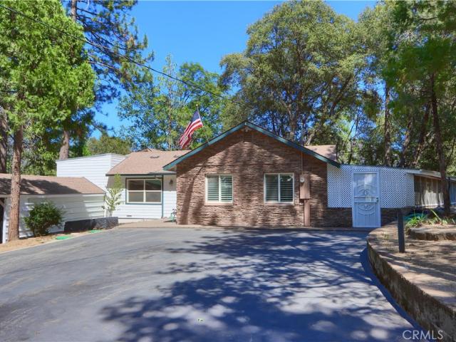 36125 Cedar Lane