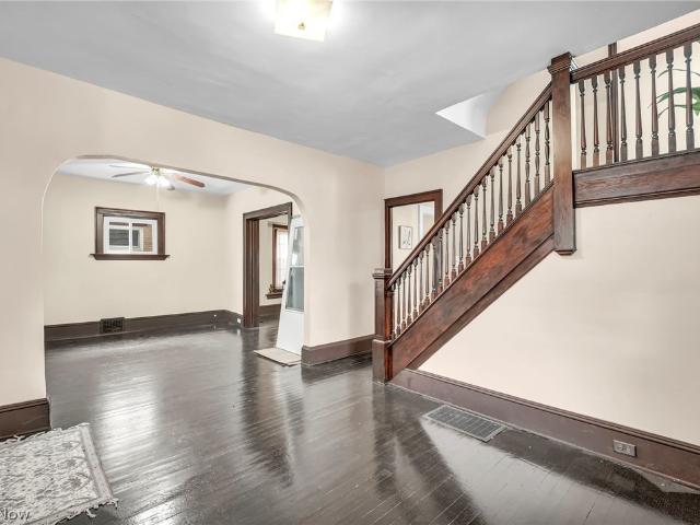 3612 Daisy Avenue