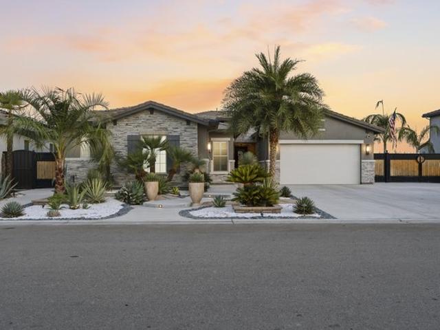 3612 Gold King Place Cir, Dinuba, CA 93618