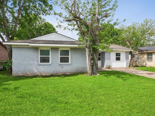 3613 Edgebrook Drive