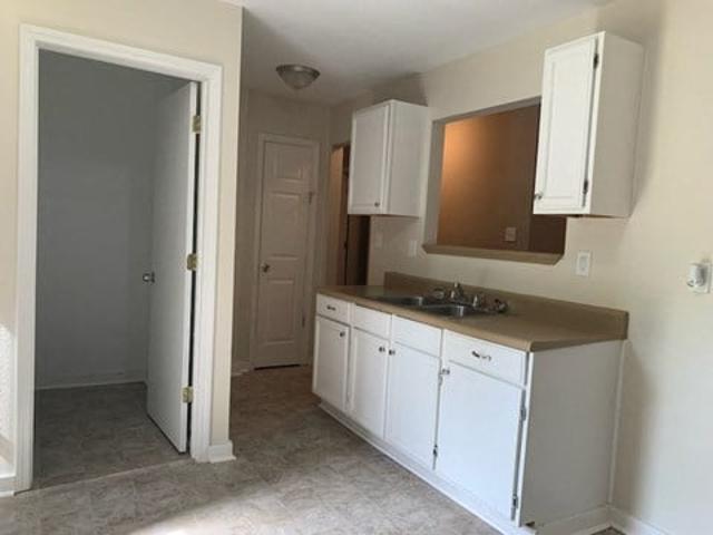3613 Russelwood Dr 4/2 1210 sqft