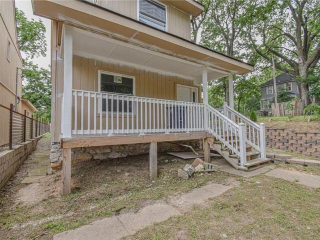 3613 Smart Avenue