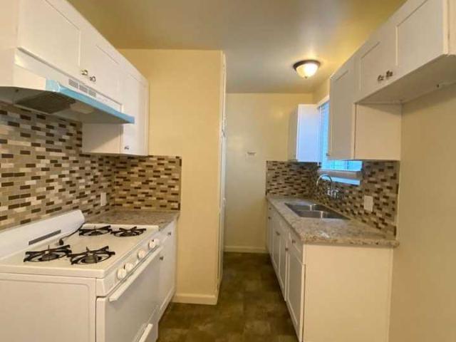 #361 1 Bedroom Apartment for Rent at 633 E Windsor Rd, Glendale, CA 91205 Mariposa