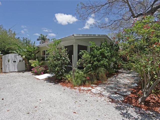 361 1st Ave N, Naples, FL 34102 | MLS #225084 | Compass