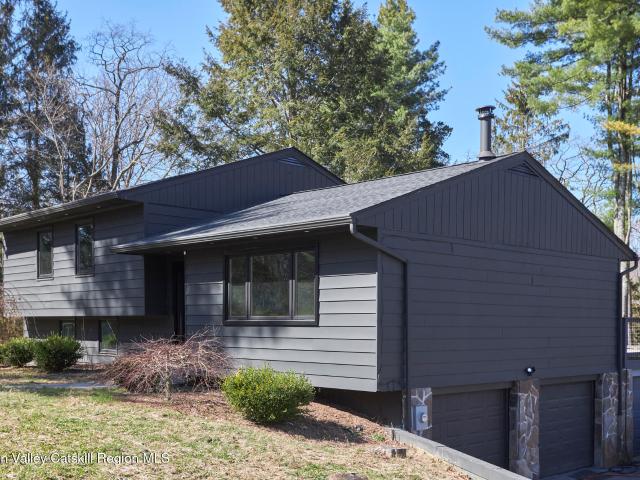 361 Allen Rd, Salt Point, NY 12578 | MLS #20261 | Compass