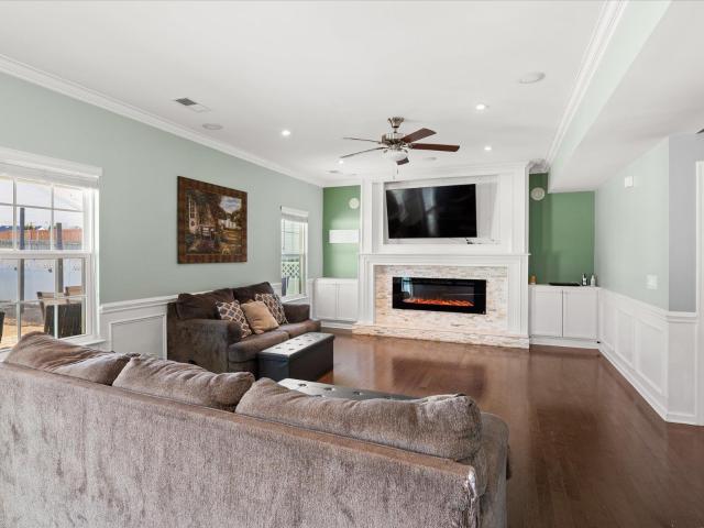 361 Bucklebury Rd, Greer, SC 29651 | MLS #1581