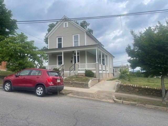 361 Day Ave SW Unit 361B, Roanoke, VA 24016
