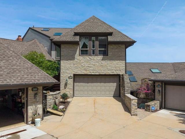 361 Darbys Run Unit 3, Bay Village, OH 44140