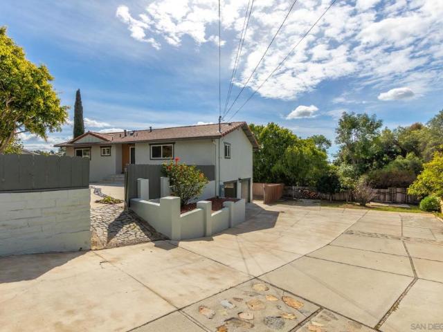 361 E Indian Rock Rd