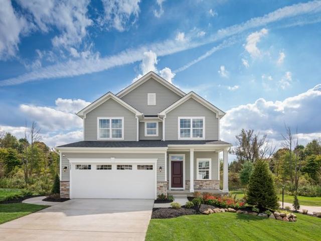 361 Hidden Feather Dr, Chardon, OH 44024