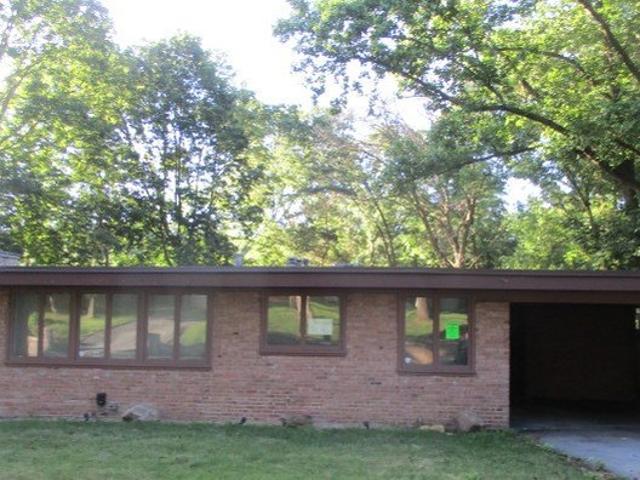 361 Osage St, Park Forest, IL 60466