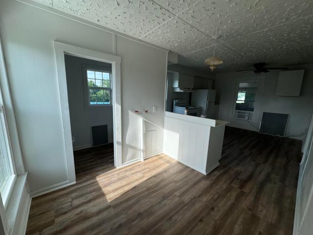 361 main st e