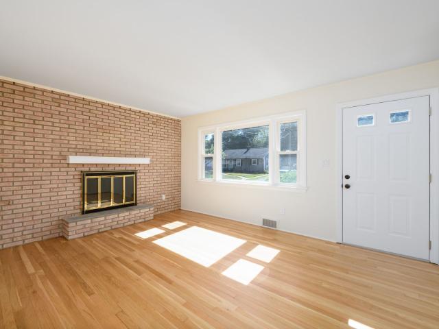 361 Meadowbrook Ave, Eatontown, US, NJ