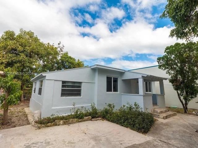 361 NE 57th St, Miami, FL 33137