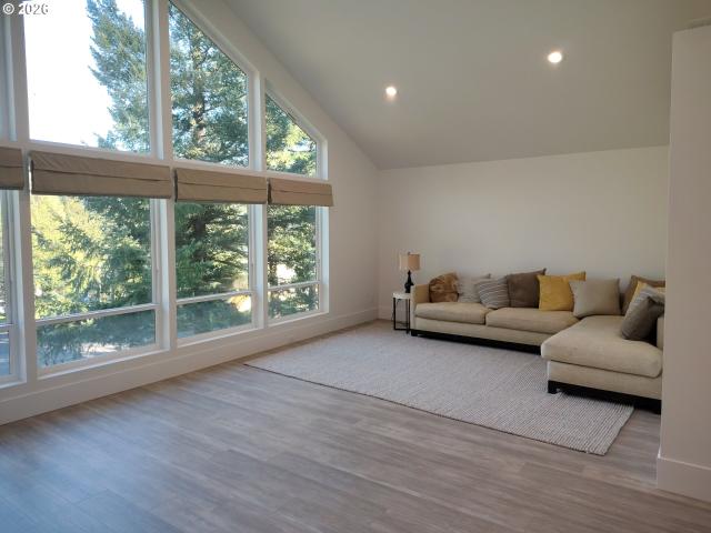 361 nw frank johns rd