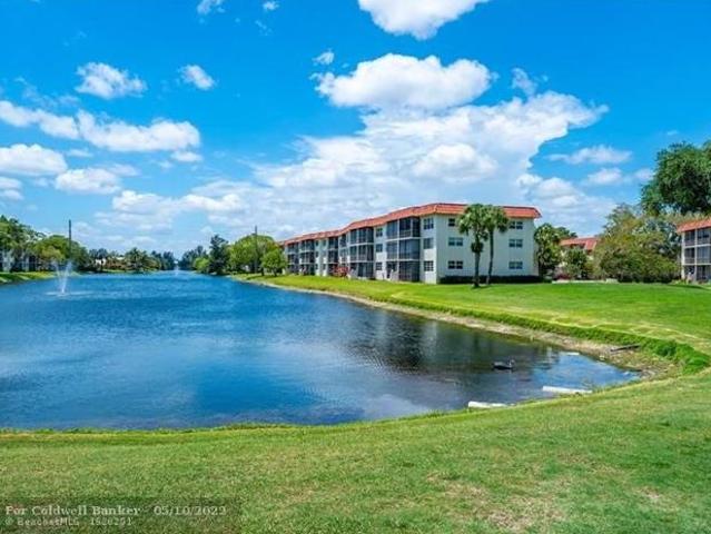361 S Hollybrook Dr Unit 303, Pembroke Pines, FL