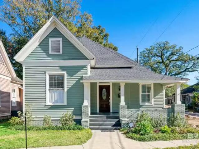 361 Regina Avenue, Mobile, AL 36604