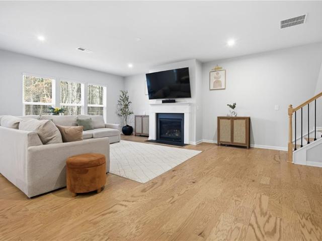 361 Riverclub Rd