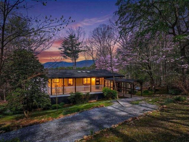 361 Rising Star Rd, Ellijay, GA 30536