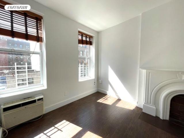 361 W 52Nd St 3, New York, NY