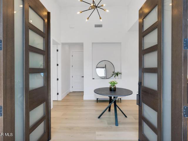 361 Toyon Court