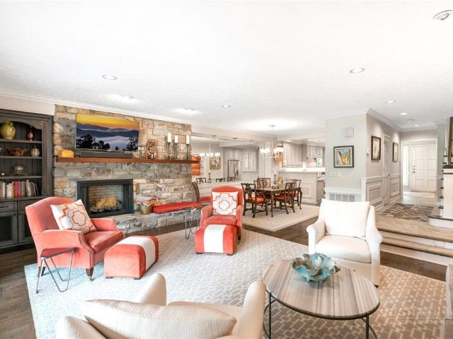 361 The Lakes C 9