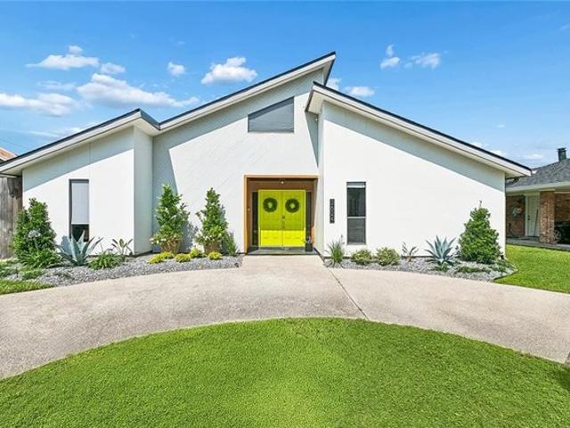 3624 N Hullen St, Metairie, LA 70002