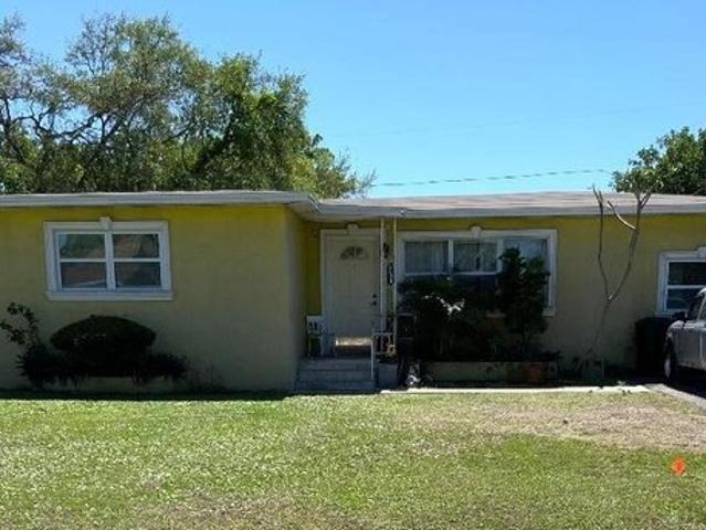 3624 Abington Ave S, Saint Petersburg, FL 33711