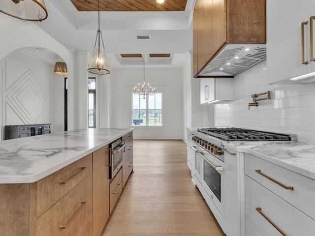 3624 Bear Lake Rd, Valdosta, GA 31601