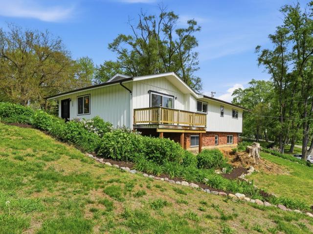 3624 Eastway Drive