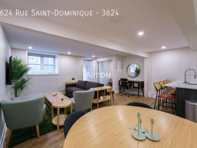 3624 Rue Saint Dominique, 4 beds, 2 full baths