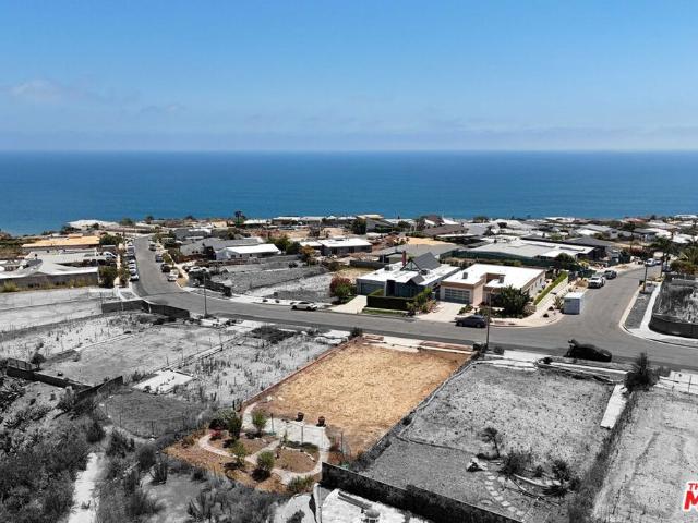 3624 Surfwood Road