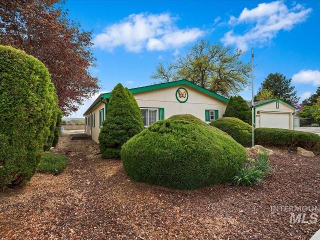 3624 S Licorice Pl, Boise, ID 83716 | MLS #98982 | Compass
