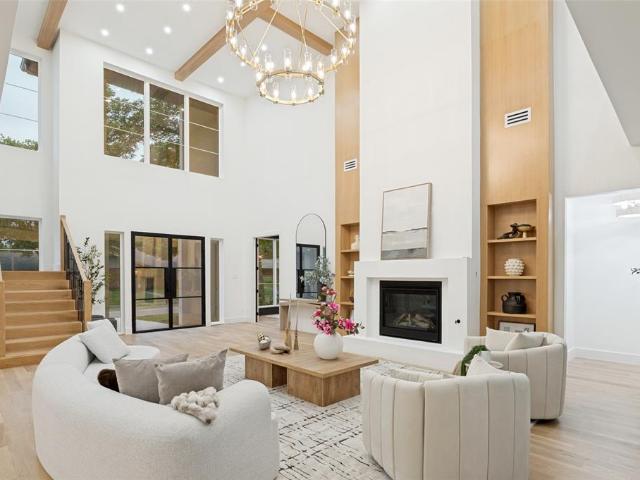 3624 Warick Drive