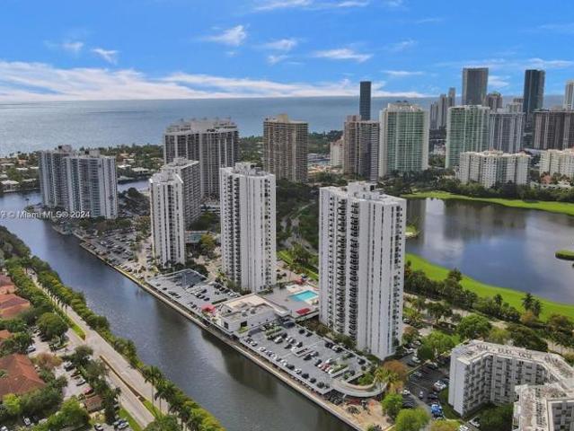 3625 N Country Club Dr #1404, Aventura, FL 33180