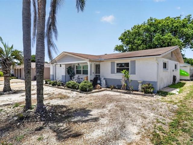 3625 Cockatoo Dr, New Port Richey, FL 34652