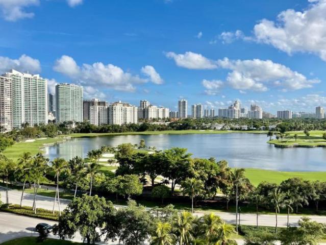3625 Country Club Dr N #1505, Aventura, FL 33180