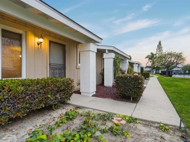 3625 Dearborn St, Oceanside, CA 92057