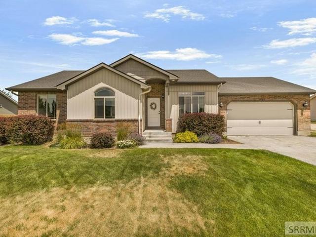 3625 E Hyrum Dr, Idaho Falls, ID 83401