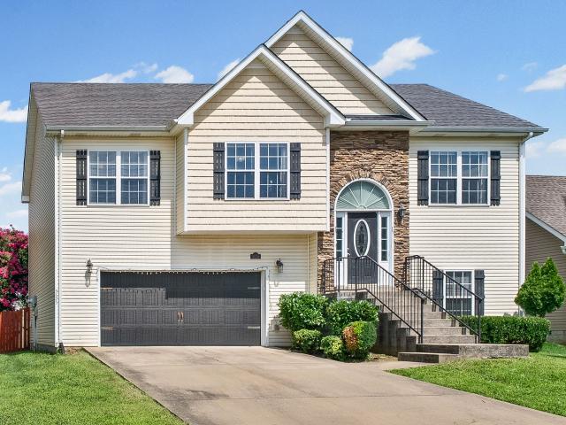 3625 Fox Den Ln