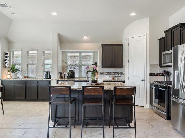 3625 Tor Ln