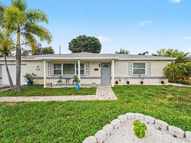 3625 61st St N, Saint Petersburg, FL 33710