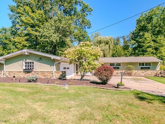 36265 Timberlane Rd, Solon, OH 44139