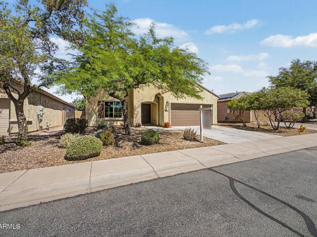 3626 n emerald creek drive
