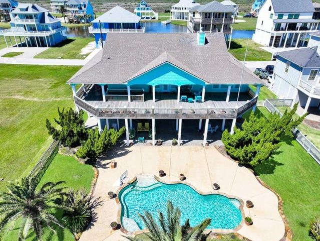 3626 Biscayne Beach Rd, Port Bolivar, TX 77650