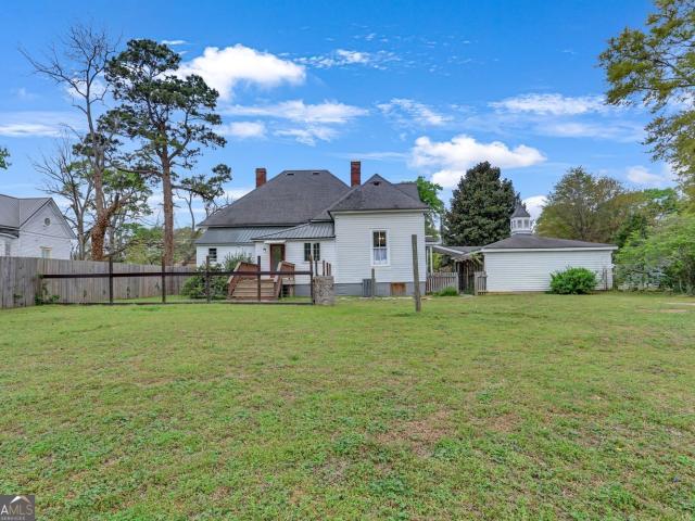 3626 Highway 213 Avenue