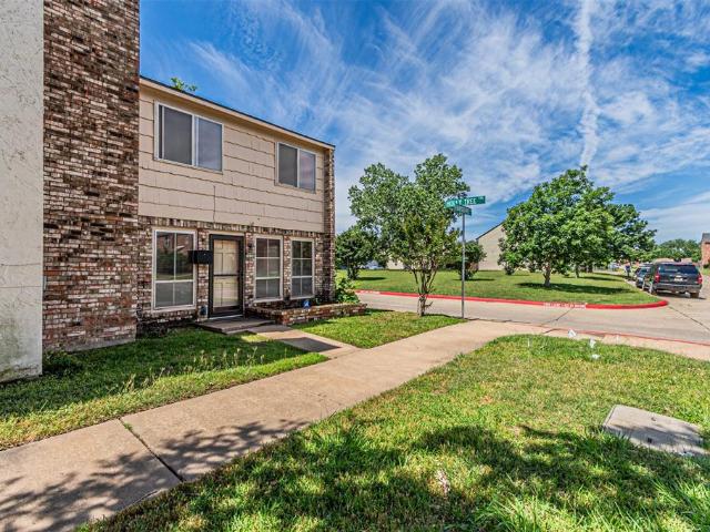 3626 Holly Tree Trail, Garland, TX 75044 | MLS #20945 | Compass