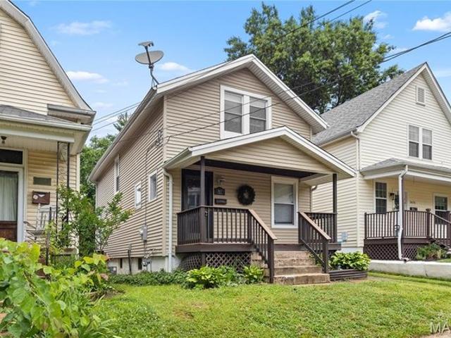 3627 Cambridge Ave, Saint Louis, MO 63143